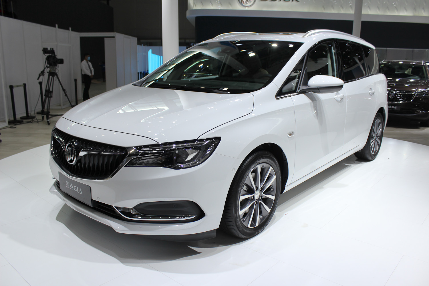 【别克GL6】上汽通用别克_别克GL6报价_价格_别克GL6图片_参数_搜狐汽车