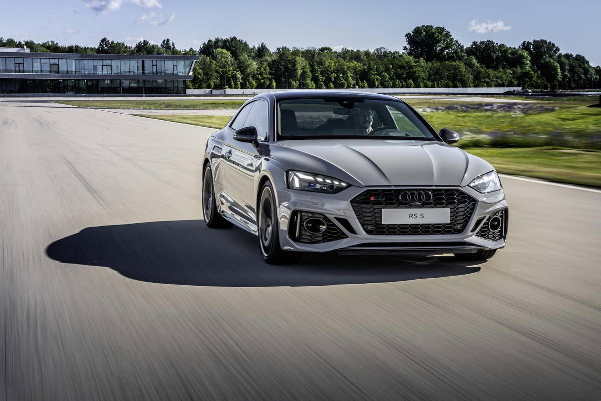 普通人也能3.9秒轻松“破百”，新奥迪RS 5全球首发-搜狐大视野-搜狐新闻