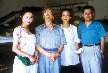 1991年，三毛自杀的第二天，王洛宾在日记本写下一句话后失声痛哭-搜狐大视野-搜狐新闻