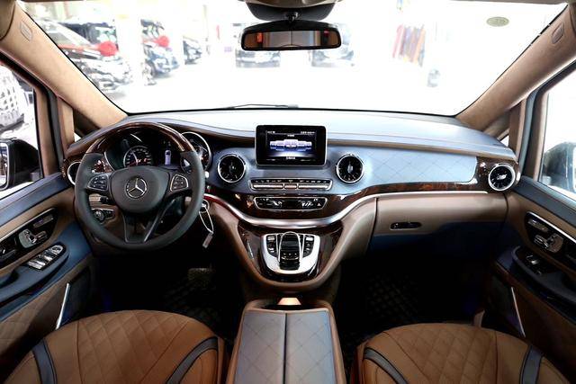 奔驰V260改装VS980_搜狐汽车_搜狐网