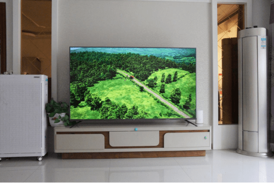 5000元内最值得买的75寸大屏液晶电视：TCL 75V2电视体验_搜狐汽车_搜狐网