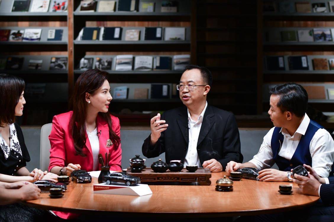 庆生广汽集团23周年，全新传祺GA8上市15.68万元起_搜狐汽车_搜狐网