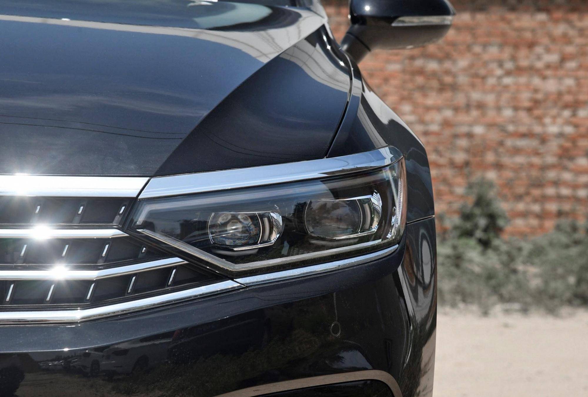 又一德系商务车，车长近4.9米，配自动挡油耗6.3L，18.69万起_搜狐汽车_搜狐网