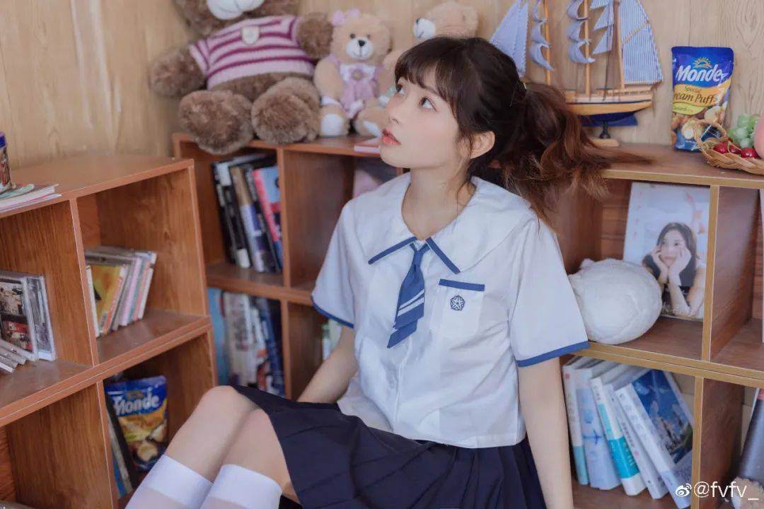 萌白酱jk学生在线观看