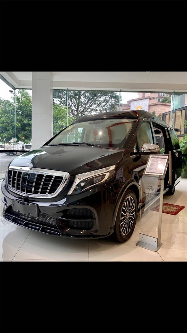 2020款奔驰V260L七座商务车 高顶全隔断迈巴赫版-搜狐大视野-搜狐新闻