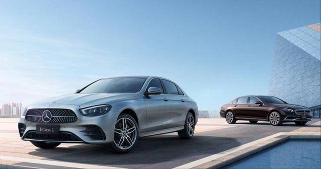 都是2021最新款，奔驰E300L对比宝马530 Li， 这次该选谁？-搜狐大视野-搜狐新闻