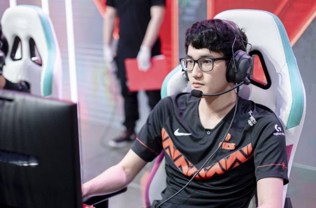 JKL个人实力强大，他离开后，IG的水平还不如FPX_下路