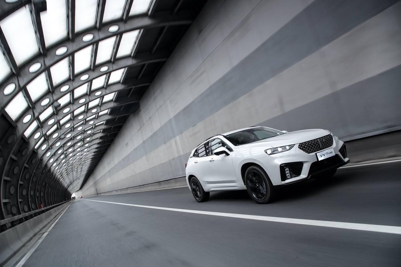 VV7科技版搭“黑科技”座舱与航空座椅，20万的价格=50万的享受_搜狐汽车_搜狐网