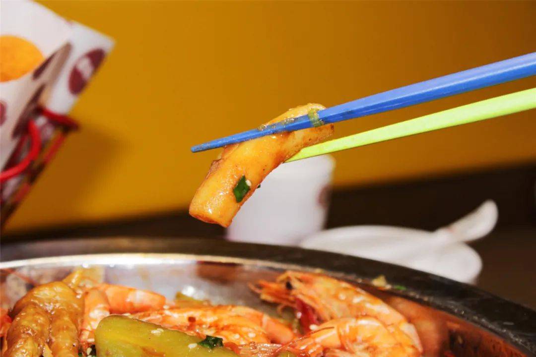 128元享原价313元「赖胖子肉蟹煲」3~4人套餐！明虾煲/鸡翅煲/鸡爪煲/牛蛙煲（大份4选1）＋炸鸡薯条…快带上好友吃到扶墙！-搜狐大视野-搜狐新闻