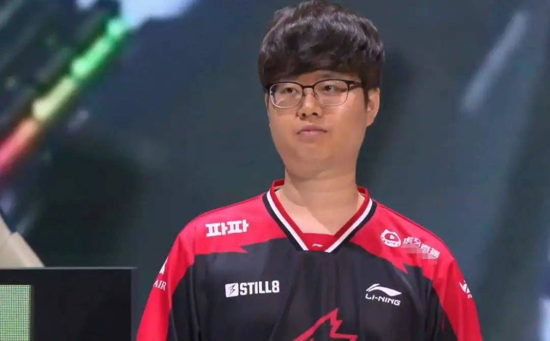 GRF宣布LOL分部解散，剑皇熬走了所有队友-搜狐大视野-搜狐新闻