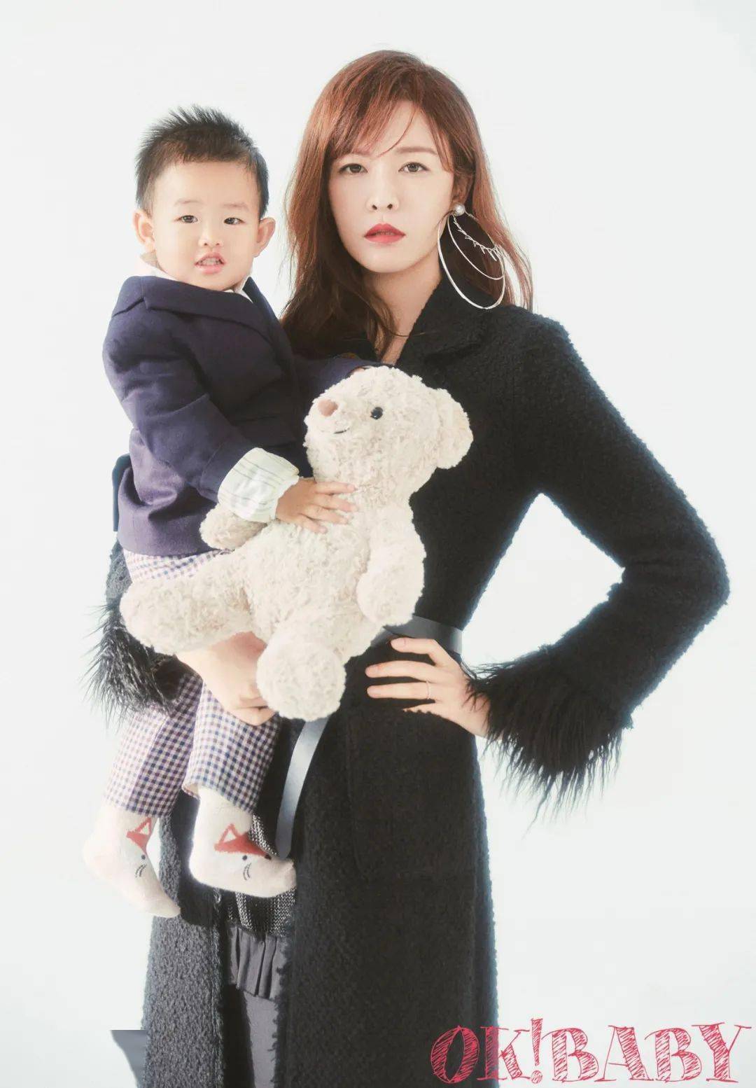 李艾 顺其自然， 陪伴灯泡儿开心成长 | OK!Baby封面故事-搜狐大视野-搜狐新闻