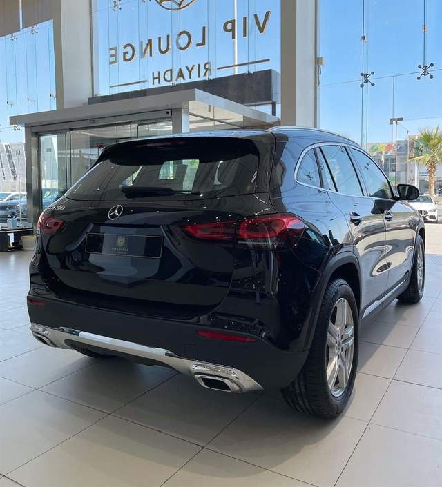 最便宜奔驰SUV出新款，1.3T四缸动力，能扳倒X1和Q3吗_搜狐汽车_搜狐网