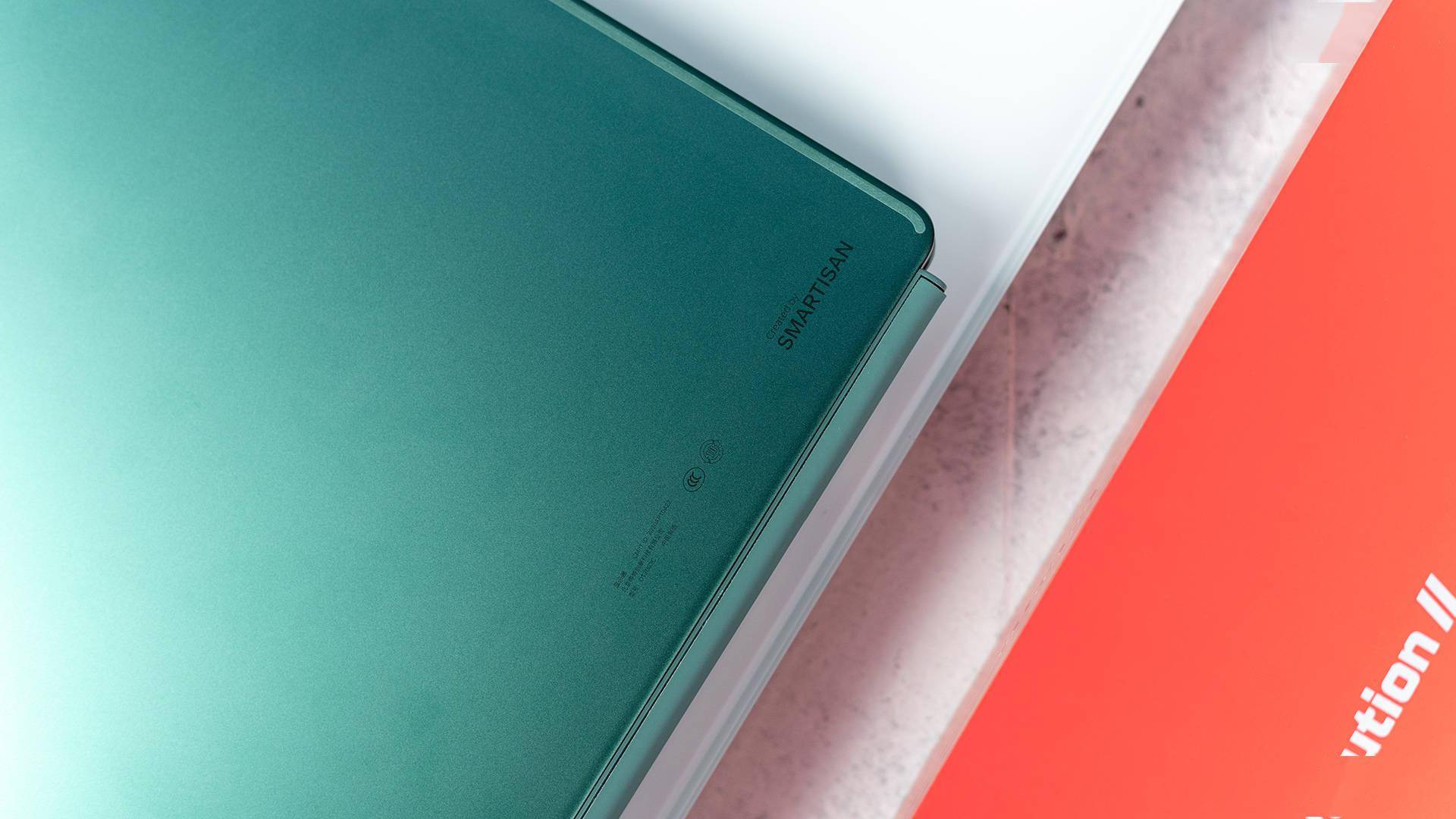 携着骄傲与坚持 坚果R2＆Smartisan TNT go图赏-搜狐大视野-搜狐新闻