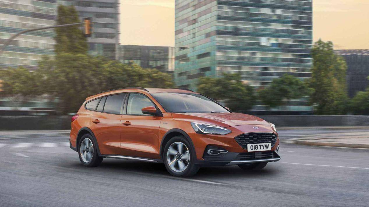 网曝国产福克斯旅行版申报图，空间比三厢大，还配跨界套件_搜狐汽车_搜狐网