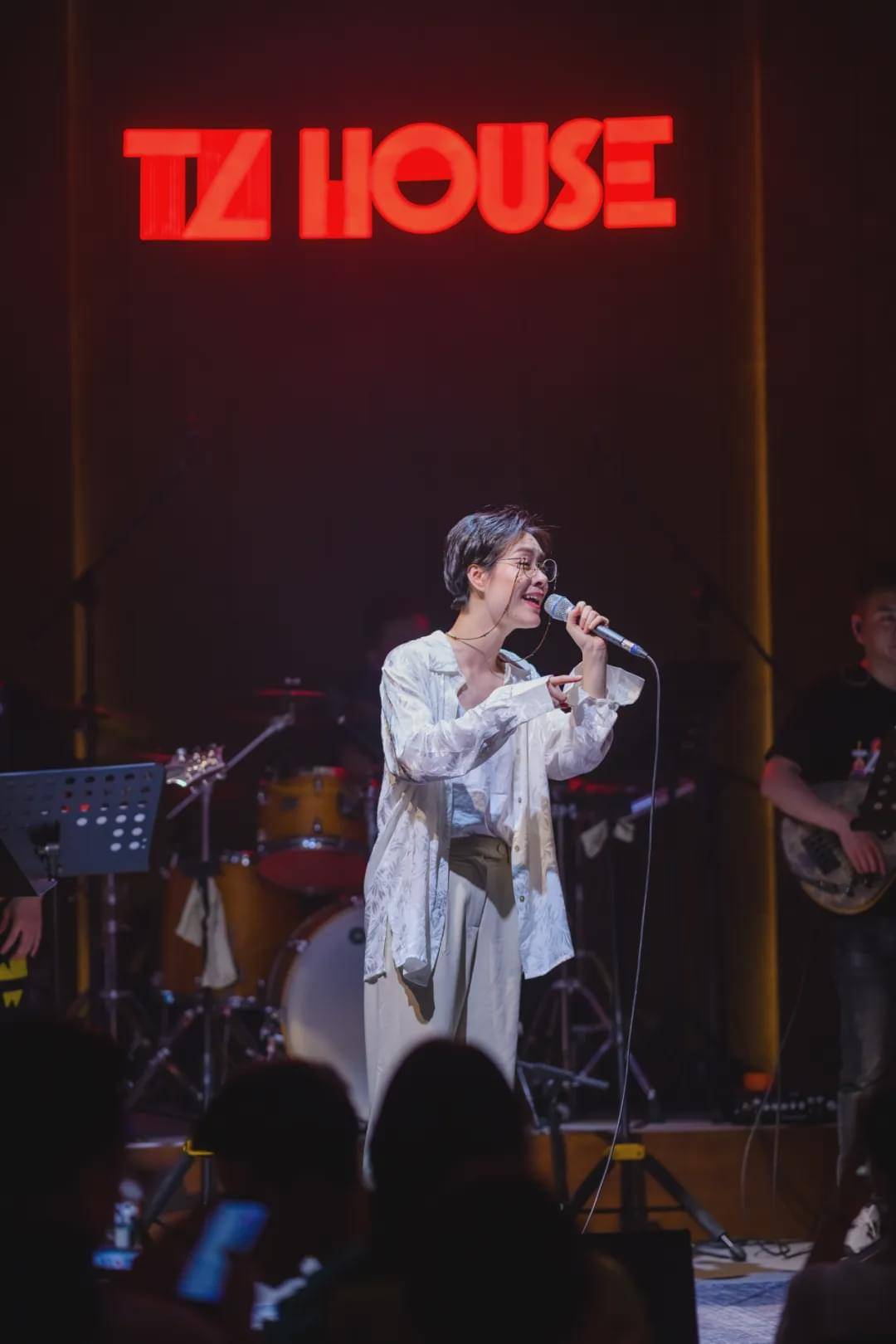 每年7000多场演出，TZ House凭什么占领Livehouse市场？-搜狐大视野-搜狐新闻