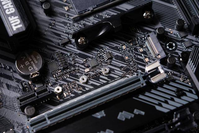 NVMe SSD最常用的M.2接口，你了解多少？_搜狐汽车_搜狐网