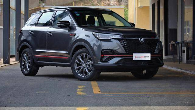 为年轻人量身定制：静态体验全新CS55 PLUS蓝鲸版_搜狐汽车_搜狐网