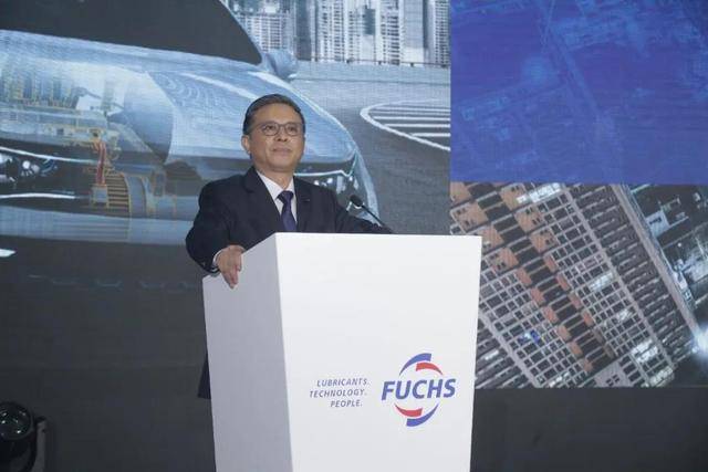 福斯发布新能源汽车油液的全新产品线——FUCHS BluEV_搜狐汽车_搜狐网