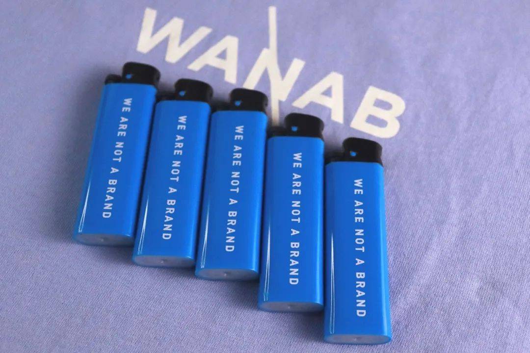 WANAB x Cricket草蜢联名炫彩火机，点燃2020年秋冬的色彩！-搜狐大视野-搜狐新闻