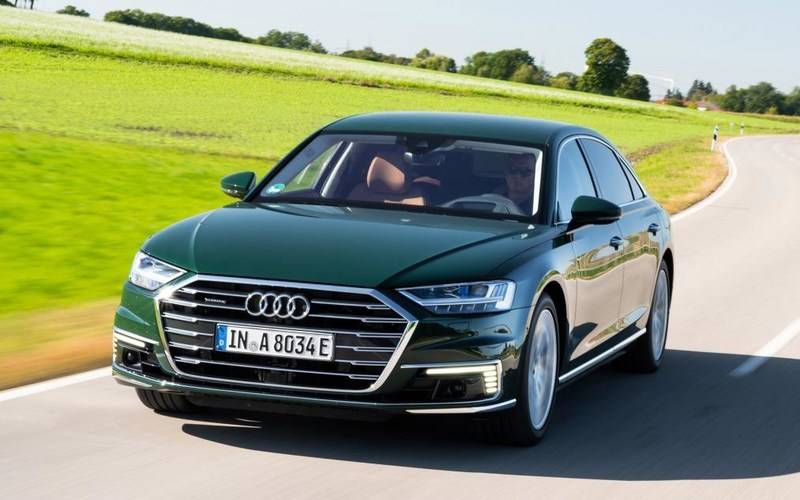 奥迪A8L也出混动版了，纯电续航40km，或108.9万起-搜狐大视野-搜狐新闻