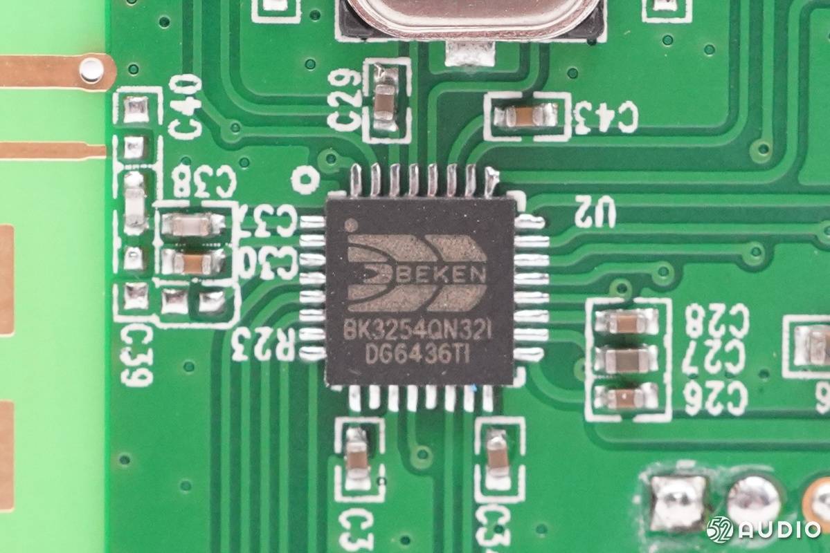 拆解报告：ozwi SP810S蓝牙音箱_特写