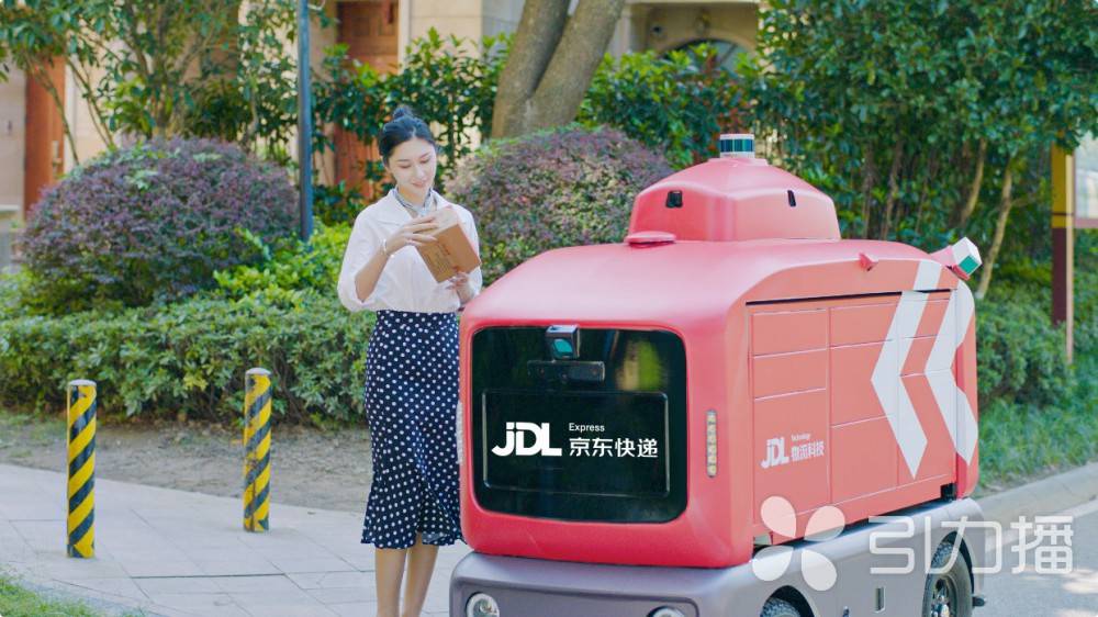 百名京东机器人小哥上岗,常熟成全球首座无人配送城_物流