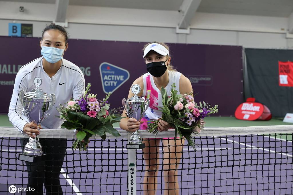 2021年W25汉堡网球赛决赛：郑钦文2-0弗鲁维托娃-搜狐大视野-搜狐新闻