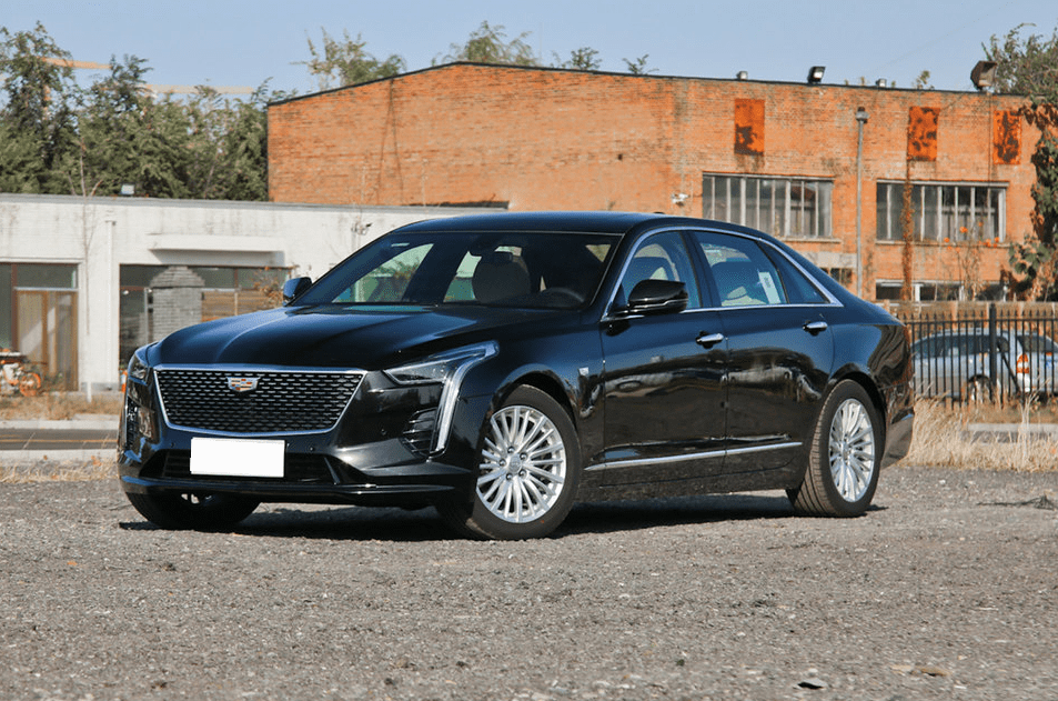 2.0T+10AT，和S级尺寸相当，CT6告诉你什么是豪横_搜狐汽车_搜狐网