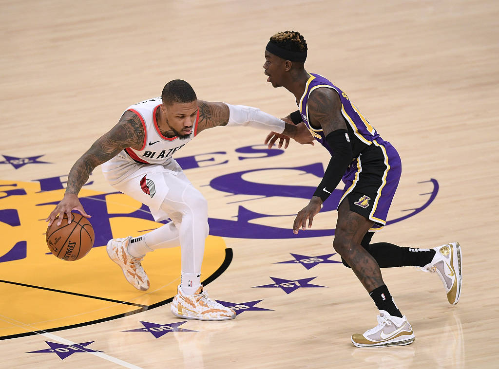 詹姆斯28分11板，湖人102-93开拓者，结束NBA4连败-搜狐大视野-搜狐新闻