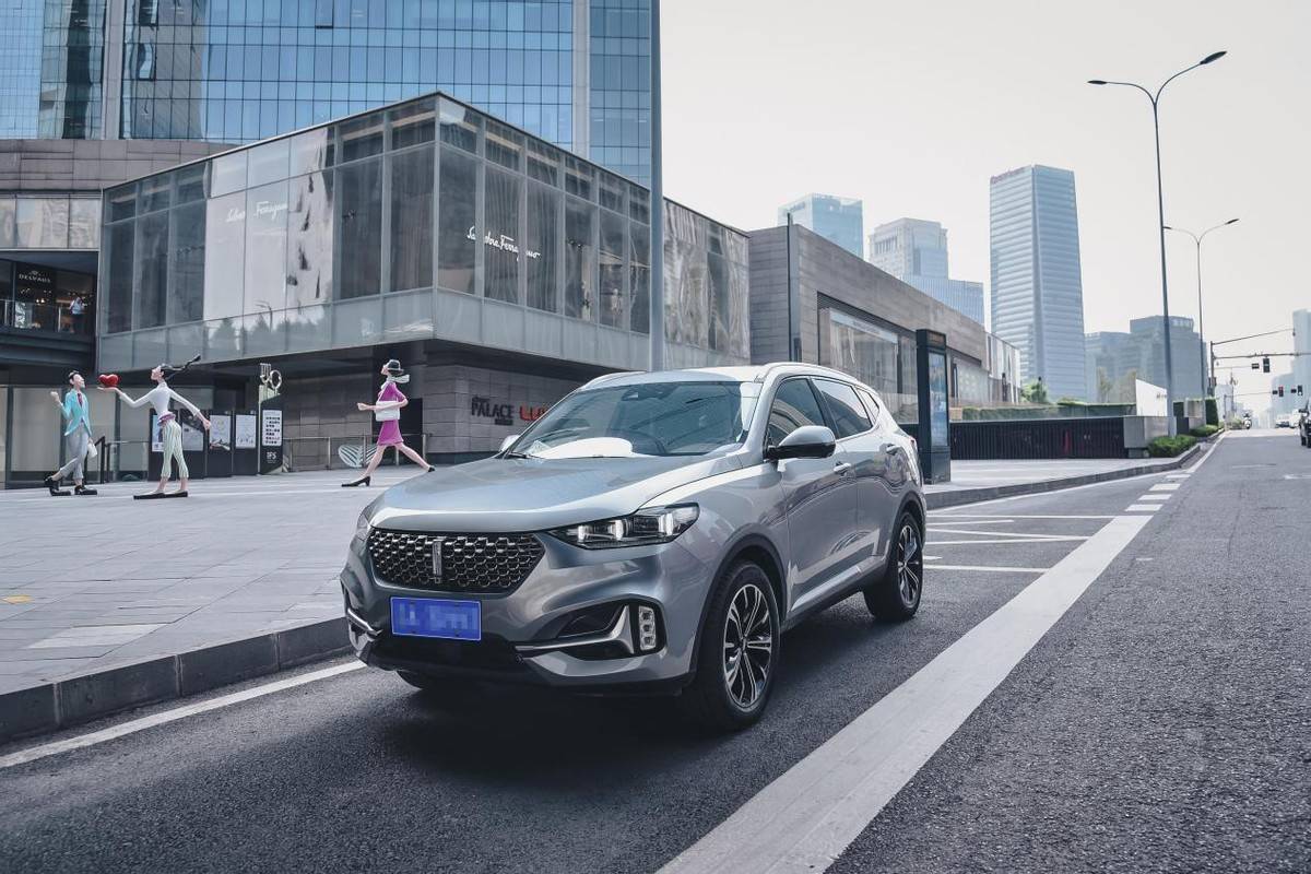 家用汽车首选对比贴！WEY VV6杠上长安UNI-K_搜狐汽车_搜狐网