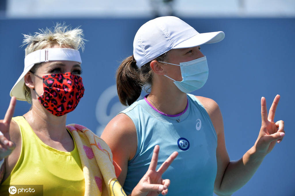 2021年WTA迈阿密公开赛女双第2轮：-搜狐大视野-搜狐新闻