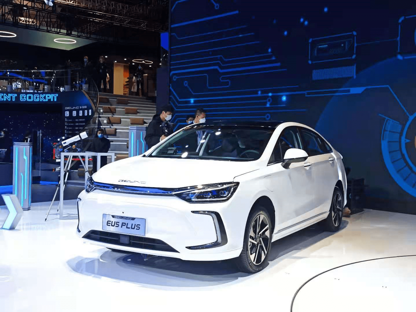 U5 PLUS、EU5 PLUS预售，BEIJING汽车发布新产品规划_搜狐汽车_搜狐网