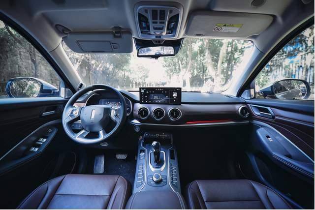 儿童安全座椅+CN95空滤，WEY VV6诠释何为家庭座驾_搜狐汽车_搜狐网