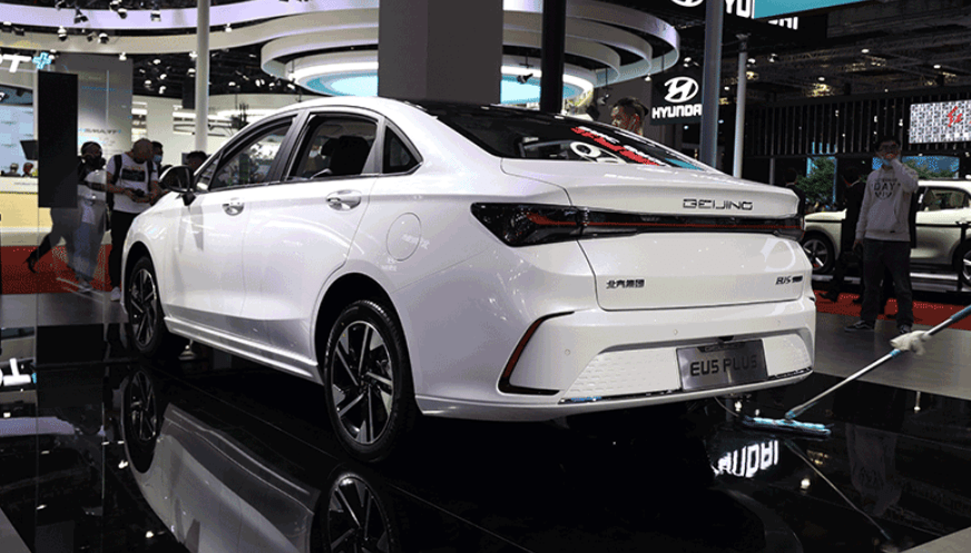 预售12万起，BEIJING-EU5 PLUS即将上市，最高续航501km_搜狐汽车_搜狐网