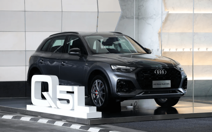 OLED尾灯加持，售价39.68万起，奥迪新款Q5L正式上市_搜狐汽车_搜狐网