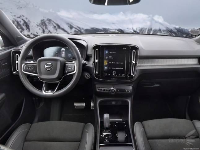 凯迪拉克XT4和沃尔沃XC40，不想趋同于BBA，这两款豪华SUV怎么选_搜狐汽车_搜狐网