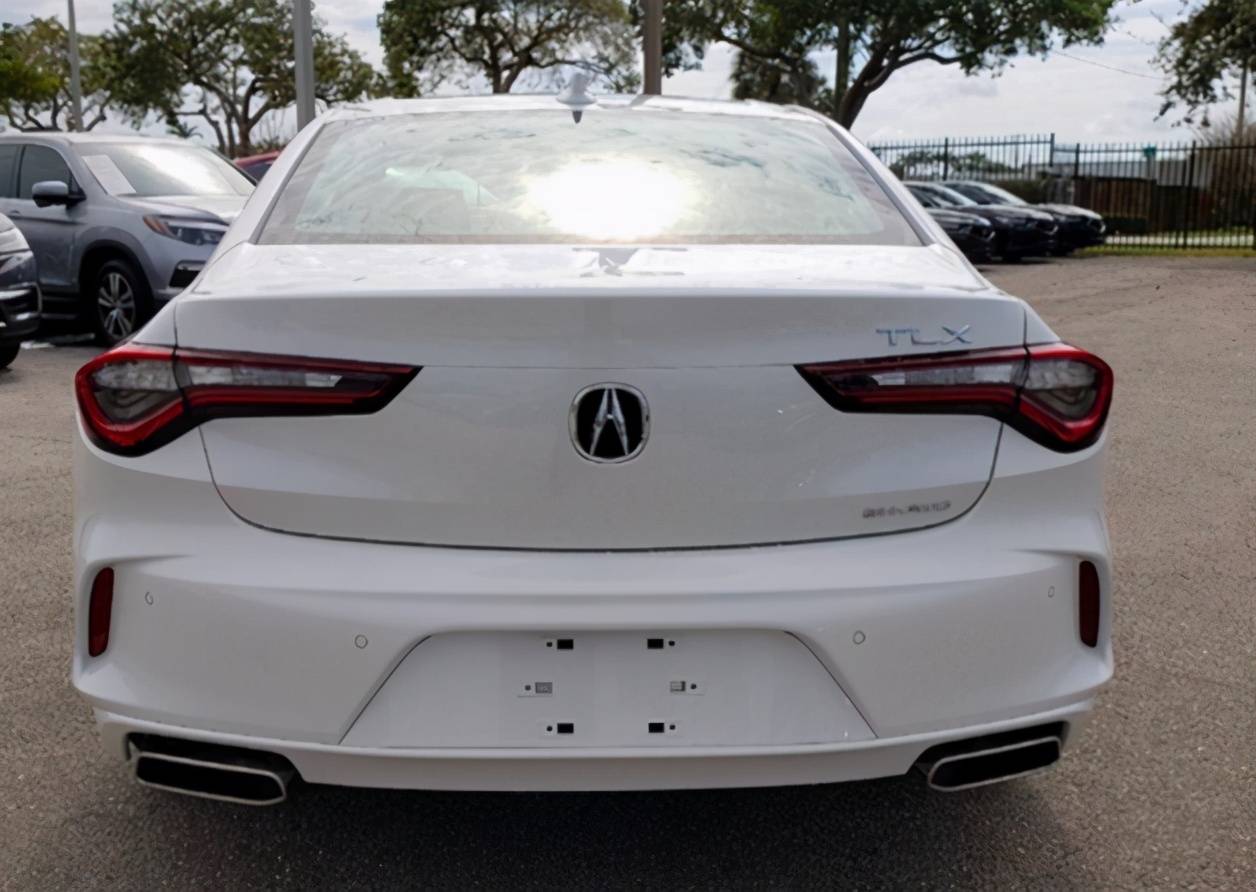 精装版“雅阁”来袭！2.0T+10AT，豪华不输奥迪A4，讴歌TLX来袭！_搜狐汽车_搜狐网