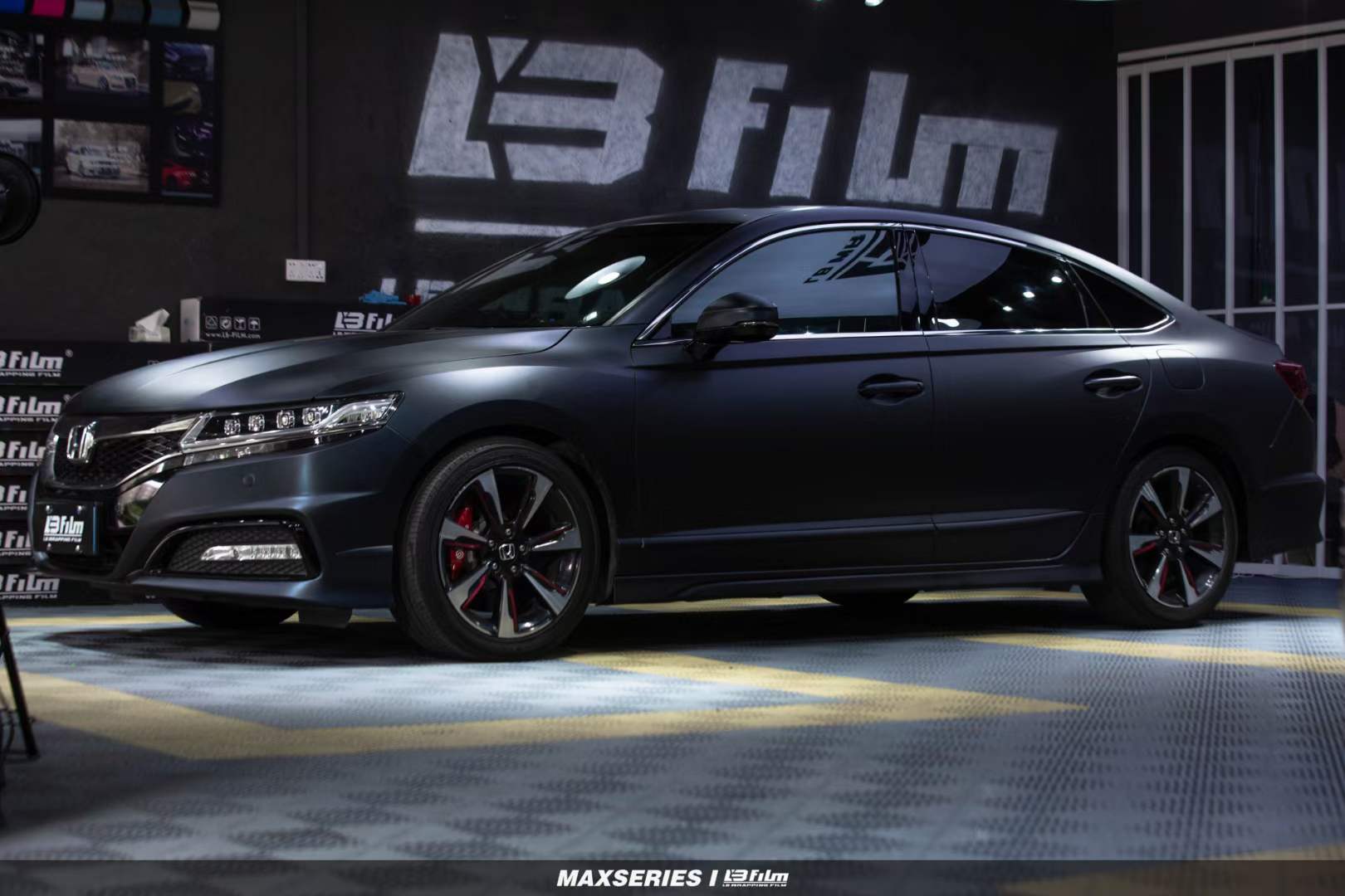 LB改色膜：本田思铂睿全车贴膜LBFILM闪影暗蒂蓝_搜狐汽车_搜狐网