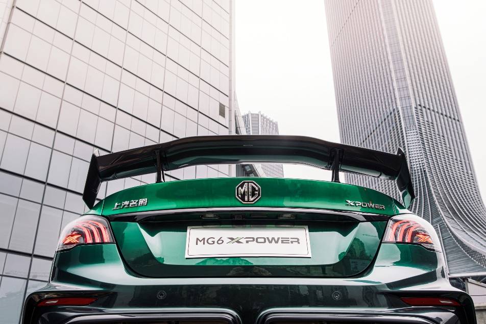 赛道猛兽，合法出街！MG6 XPOWER上市，售价19.98万元_搜狐汽车_搜狐网