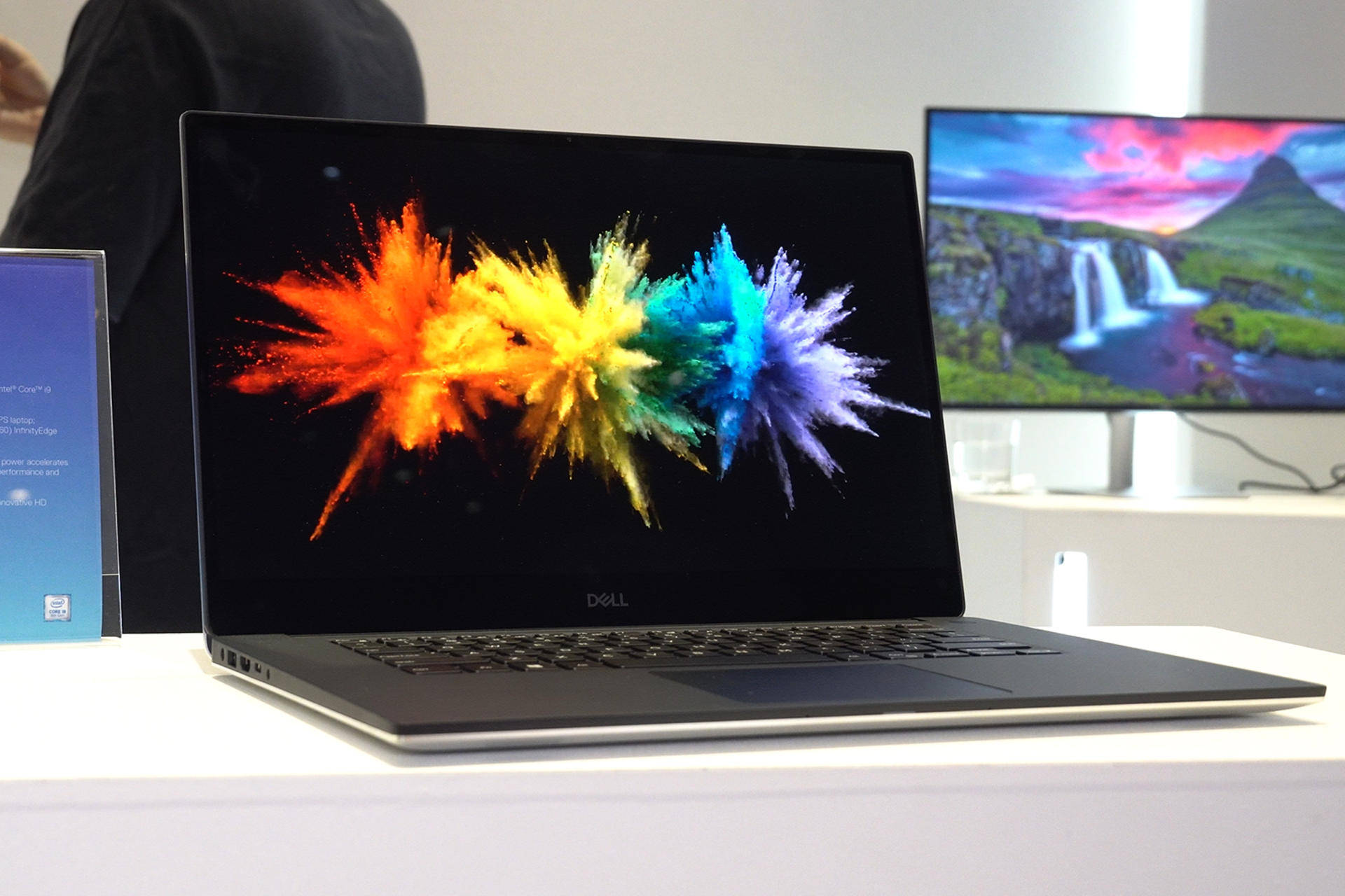 2021年最佳OLED笔记本电脑盘点_屏幕