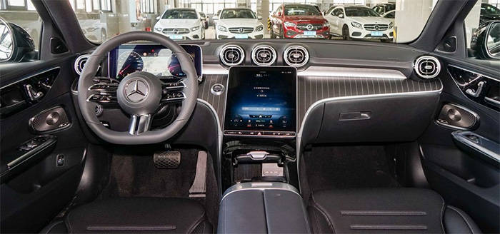 M254发动机终于来了！全新一代奔驰C级售32.52万起_搜狐汽车_搜狐网