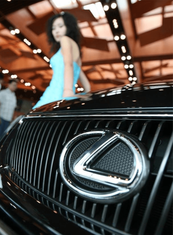 选紧凑型SUV，BBA、雷克萨斯UX、沃尔沃XC40该选谁？_搜狐汽车_搜狐网