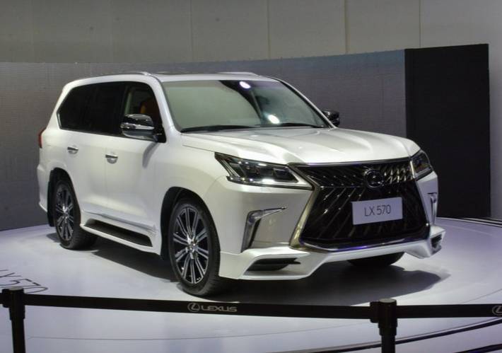 2022款LX曝光！10AT变速箱是亮点！3.5T+立体化格栅，依旧霸气_搜狐汽车_搜狐网