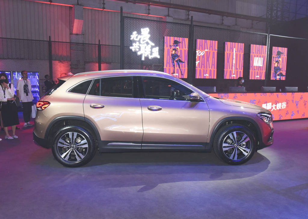25万开回家的BBA？奥迪Q2L？宝马X1？奔驰GLA？_搜狐汽车_搜狐网