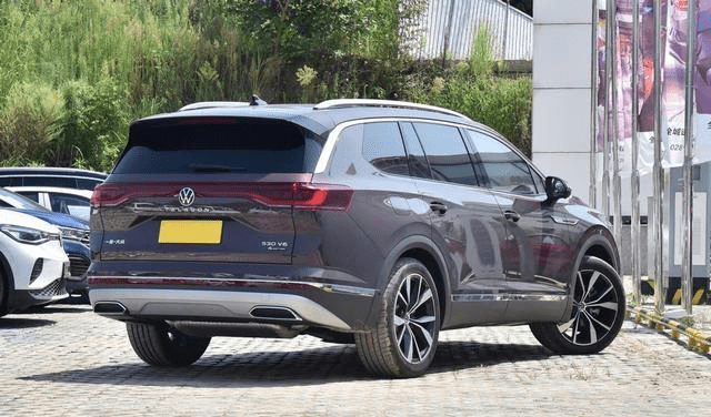 中大型SUV不到30万起，车长超5米1，比Q7霸气，顶配2.5T V6动力_搜狐汽车_搜狐网