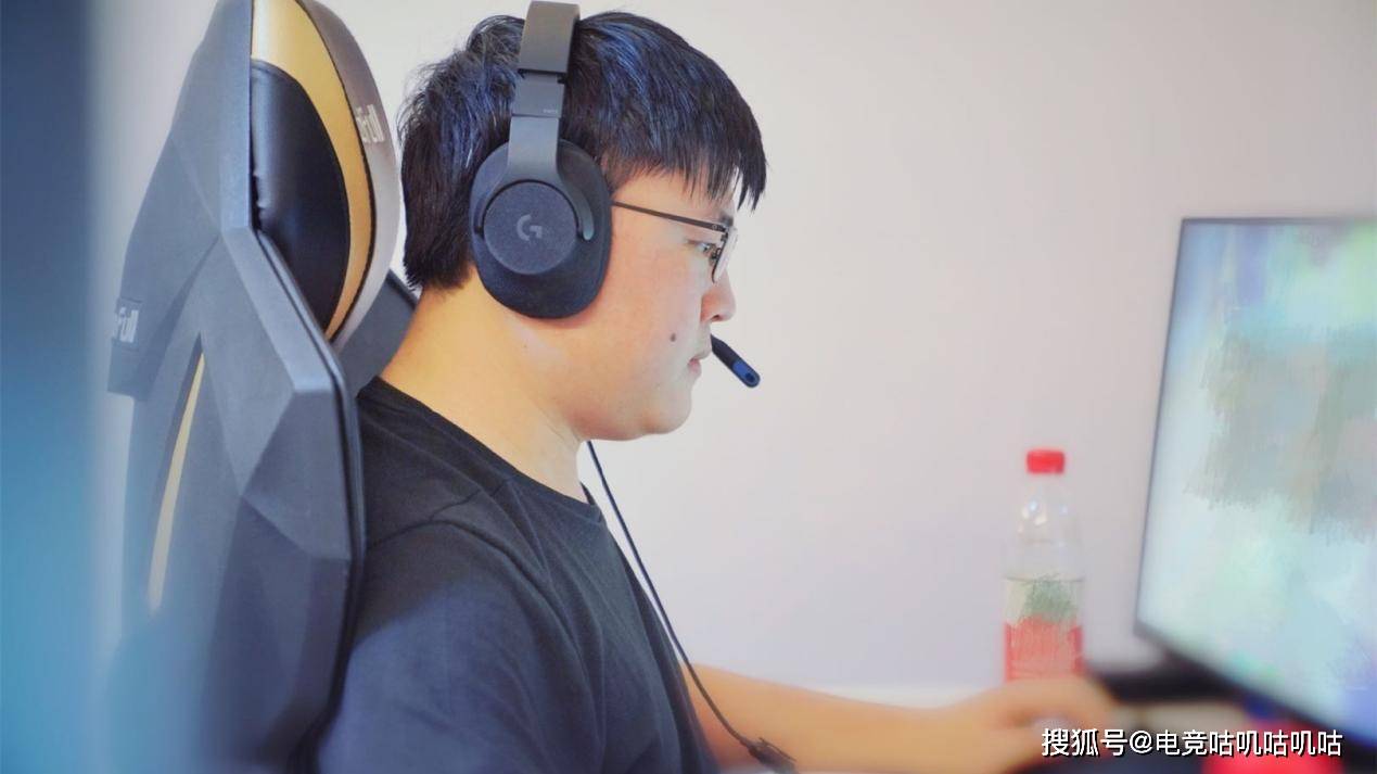 Crisp去处已定？前职业选手透露：加入BLG搭档复出的Uzi_刘青松