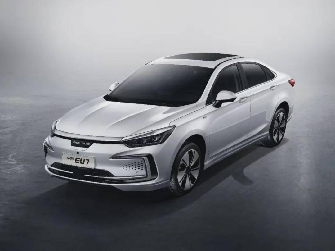 续航里程增加，2022款北京EU7起售价15.99万元_搜狐汽车_搜狐网