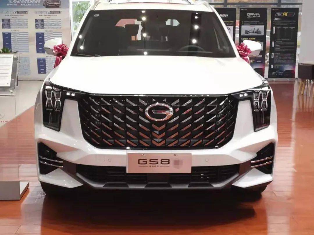 第二代传祺GS8沉浸式探店，有实力又不矫揉造作给人好感_搜狐汽车_搜狐网