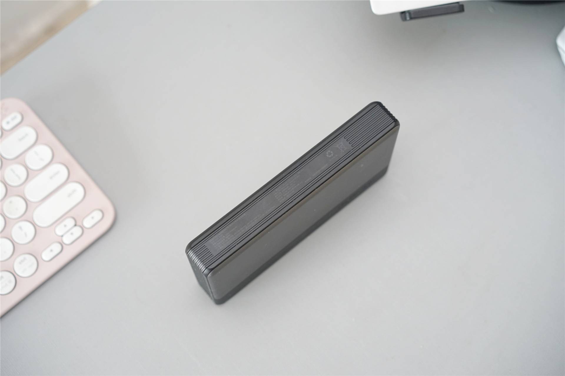 30000mAh超大容量+100W双向快充：MAGCUBE P30移动电源评测_充电_产品_支持