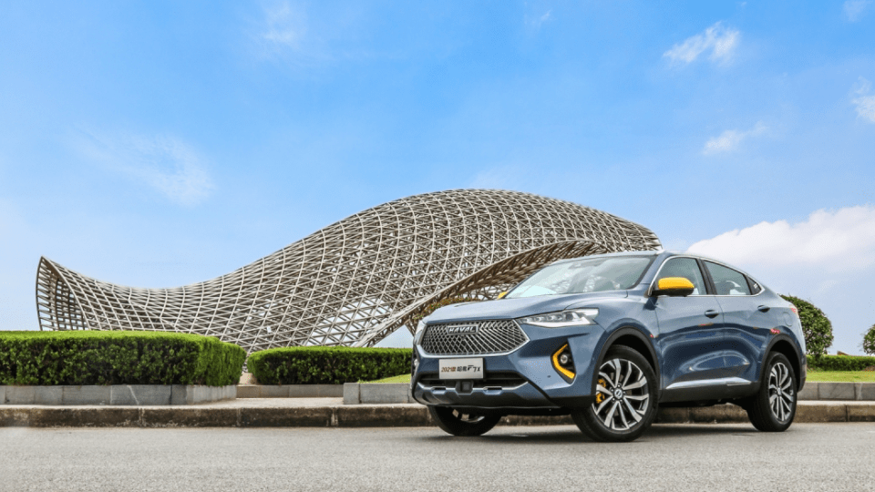 脱离哈弗“内卷”的轿跑SUV，哈弗F7x值得买吗？_搜狐汽车_搜狐网